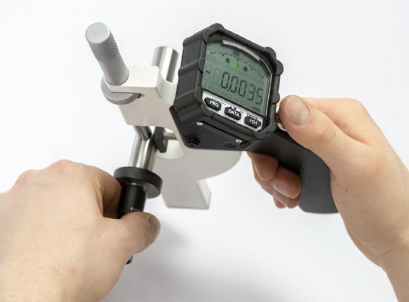 Kaliber objemni digitalni natančnosti 0,0001 mm | almo.si